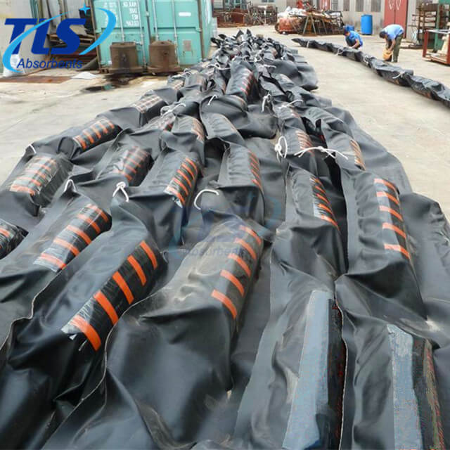 Offshore Oil Solid Float Rubber Containment Boom For Spill Control from ...